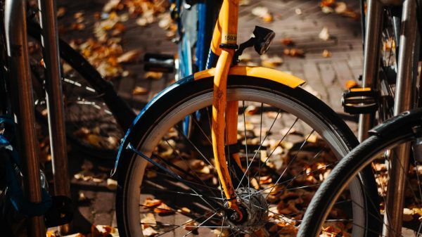 The Best City Bike Tires for Commuting in 2022 | Reviews & Guide